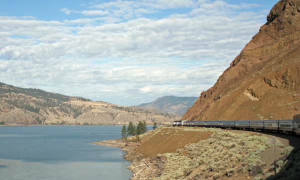 4 incredible scenic train rides in the world | Smart Tips